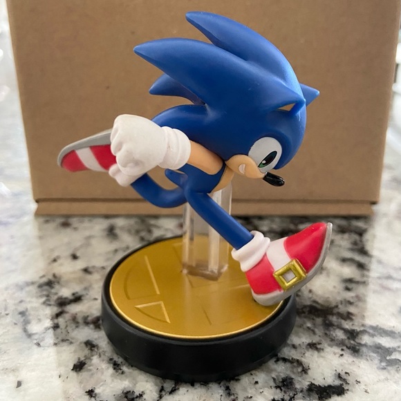 Nintendo | Toys | Sonic The Hedgehog Amiibo Super Mario Bros | Poshmark